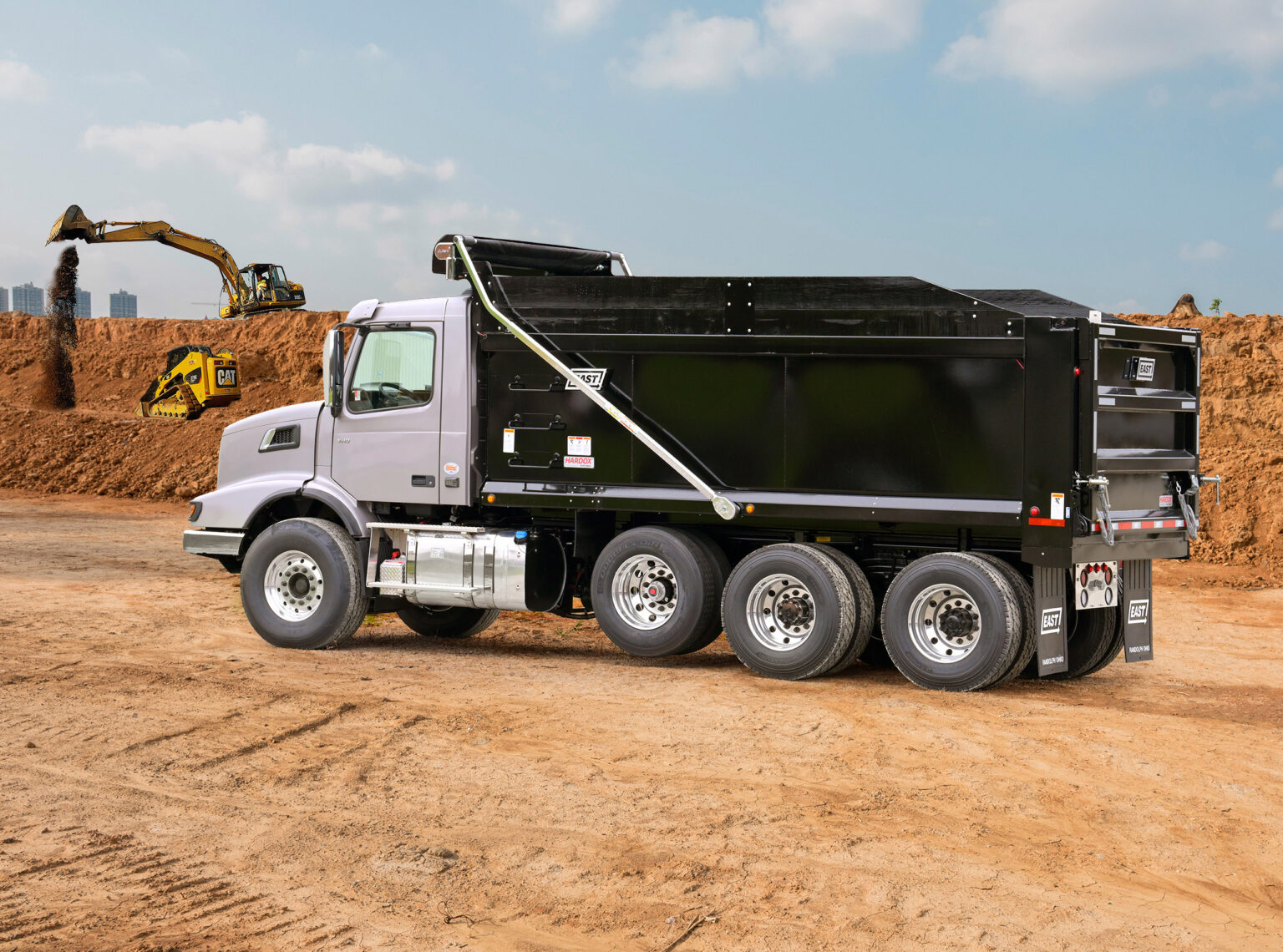 Steel Dump Truck Body – East Manufacturing